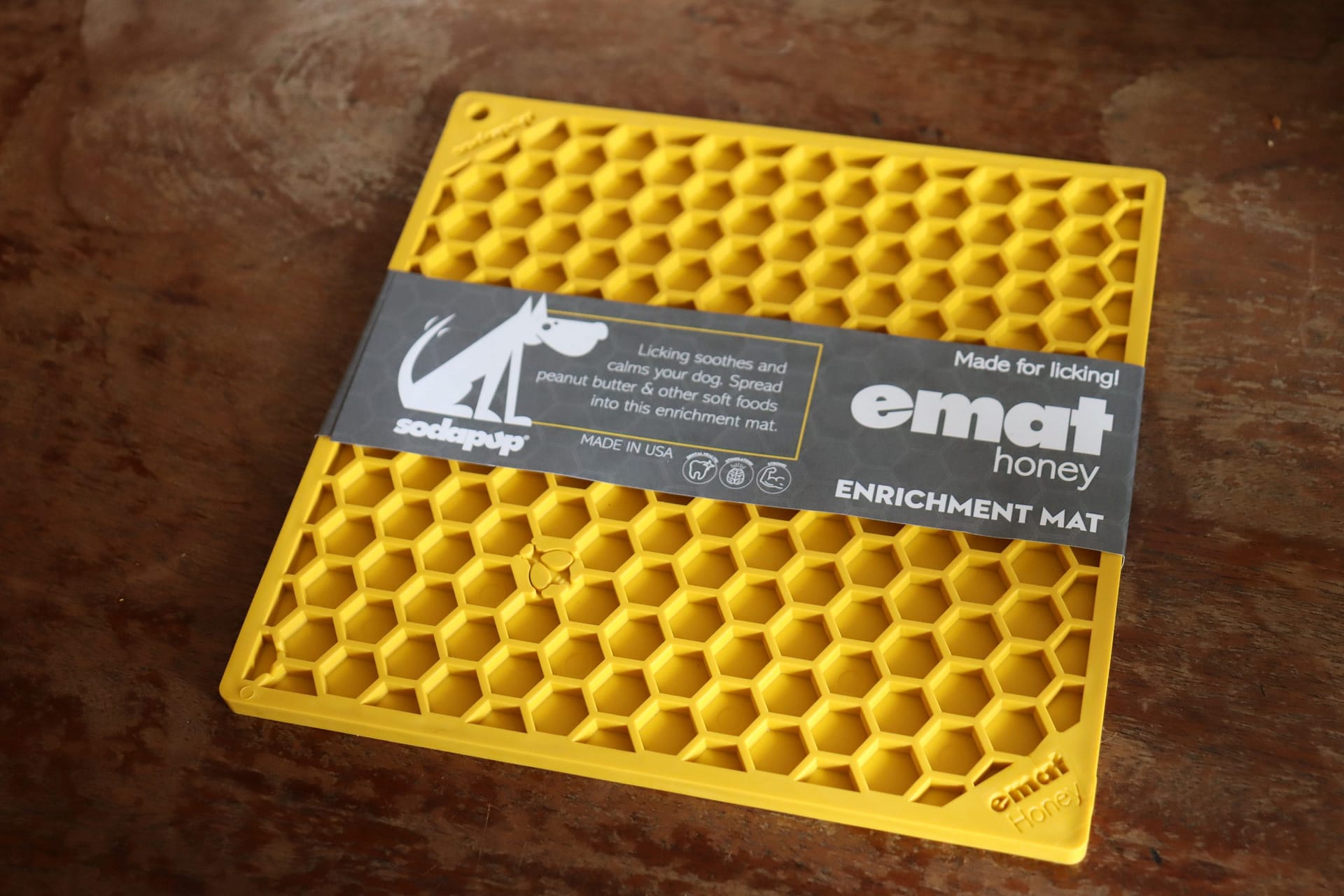 Soda Pup Honeycomb Design Emat Enrichment Lick Mat - Harry and Ginny ...